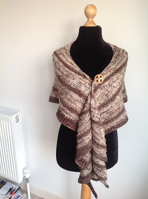 Ravelry: Stark pattern by Kate Whiting Designs