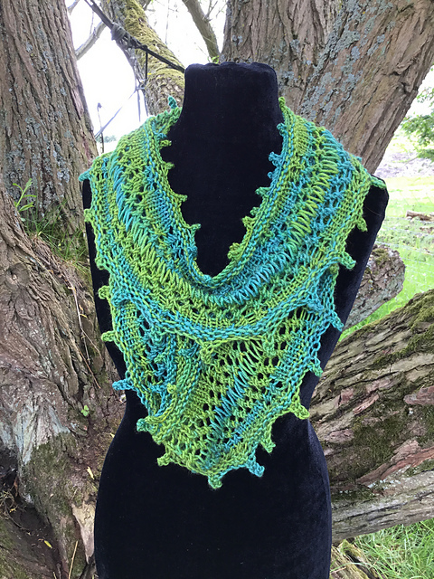 Ravelry: Shoreline pattern by Kate Whiting Designs
