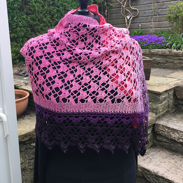 Ravelry: Chelar pattern by Kathryn Middleton