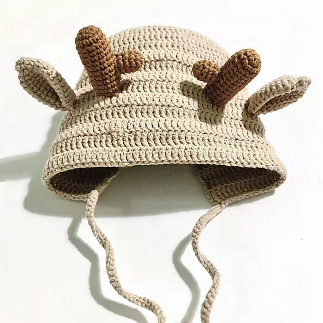Ravelry: Hat Elk pattern by Kathy Leung