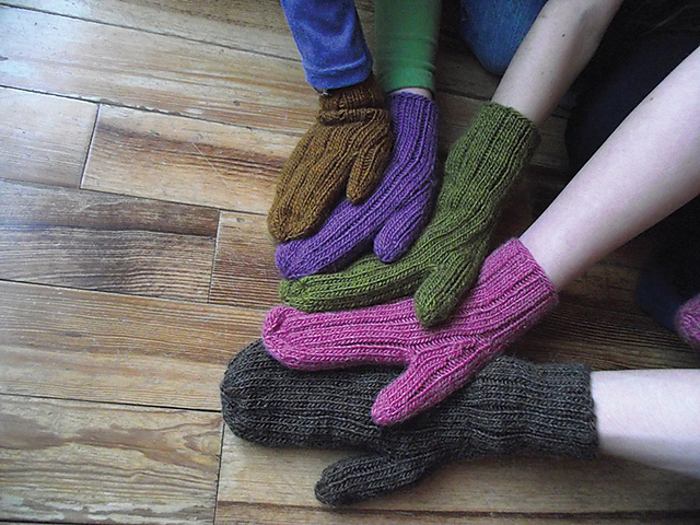 Ravelry: Comfy Mittens Family Style pattern by Katie Chameleon