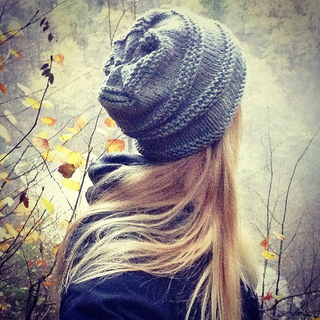 Ravelry: Baggy Fall Hat pattern by Katrinine