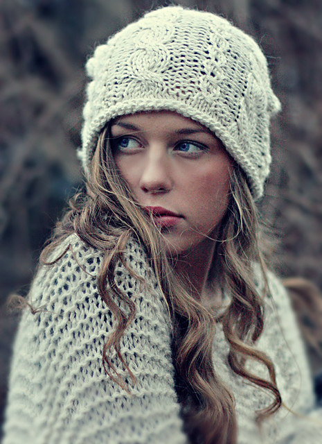 Ravelry: Henriette's Braided Beanie ♡ pattern by Katrinine