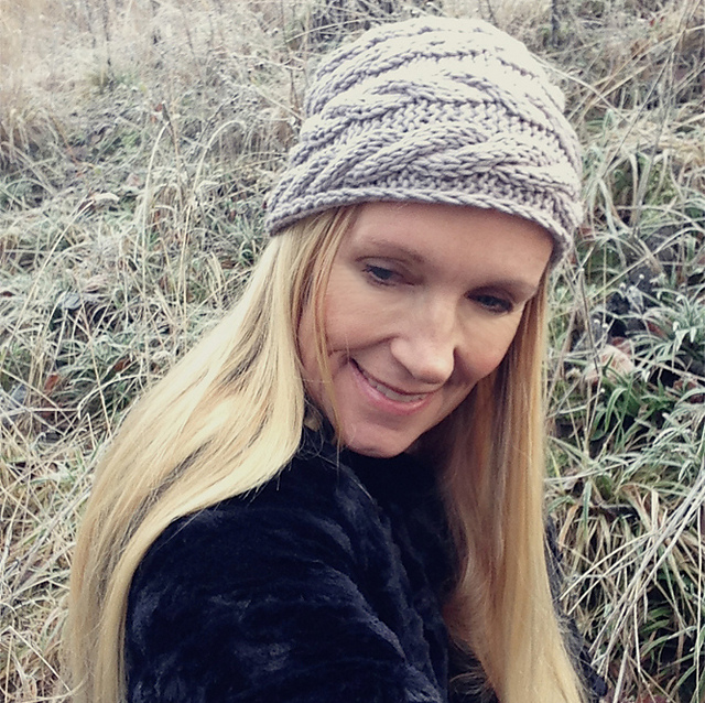 Ravelry: Cable Wrap Beanie pattern by Katrinine