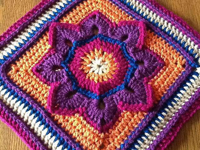 Ravelry: Eight Pointed Flower pattern by Julie Yeager