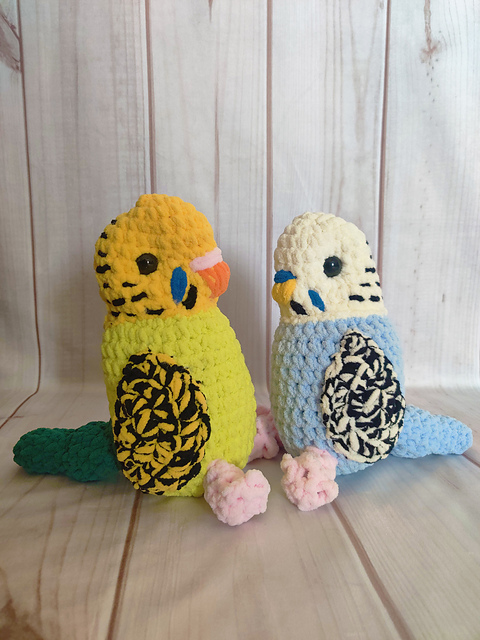 Ravelry: Chunky Parakeet pattern by Katya McGuane