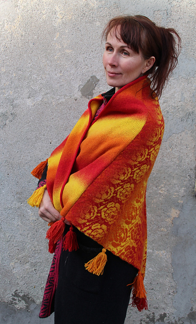 Ravelry: Rose Kauni Shawl pattern by Kauni Design