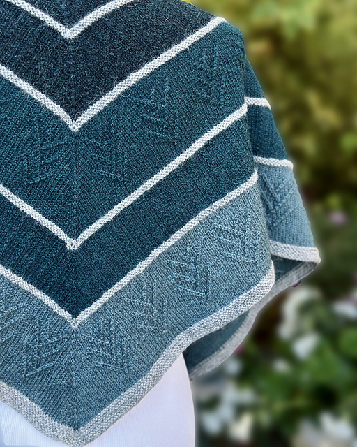 Ravelry: Antler Shawl pattern by Kay Hopkins