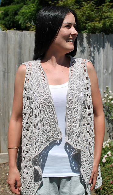 Ravelry: Cascade Vest pattern by Kaye Adolphson