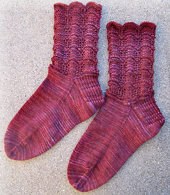 Ravelry: Crest of the Wave pattern by Charlene Schurch