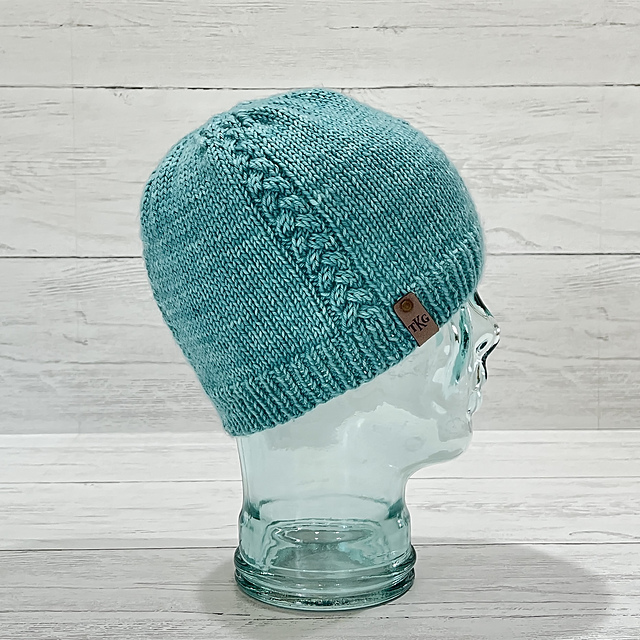 Ravelry: Simple Sarah Beanie (DK) pattern by Kelly Gaffney