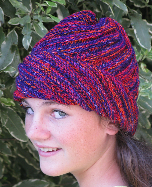 Ravelry: Twister Beanie pattern by KerenE Designs