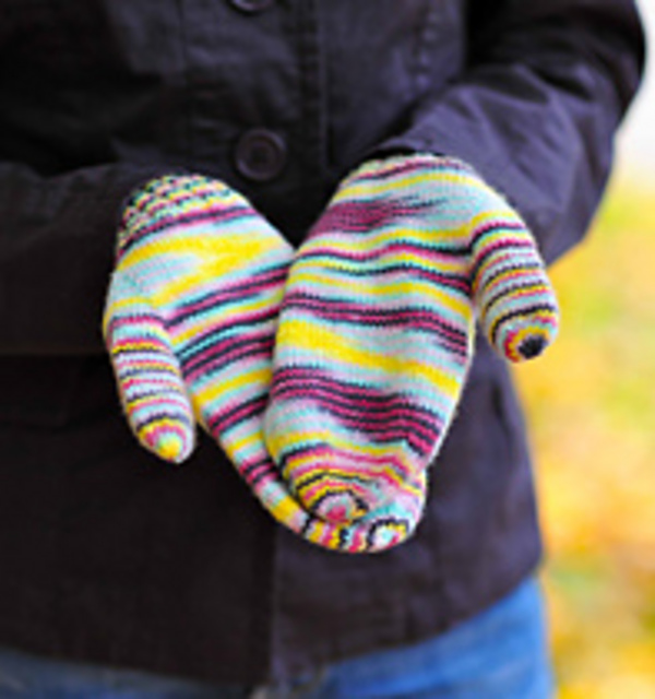 Ravelry: CLAP! pattern by Kim Haesemeyer