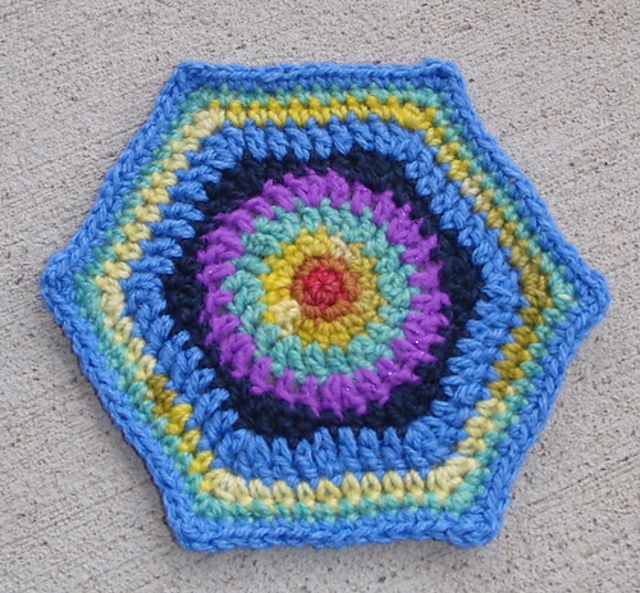 Ravelry: Europa pattern by Leonie Morgan