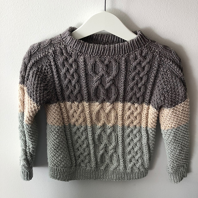 Ravelry: Aprilväder pattern by Honey Pollack