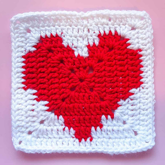 Ravelry: Heart Granny Square pattern by Kimberly Arenas/The Caffeinated ...