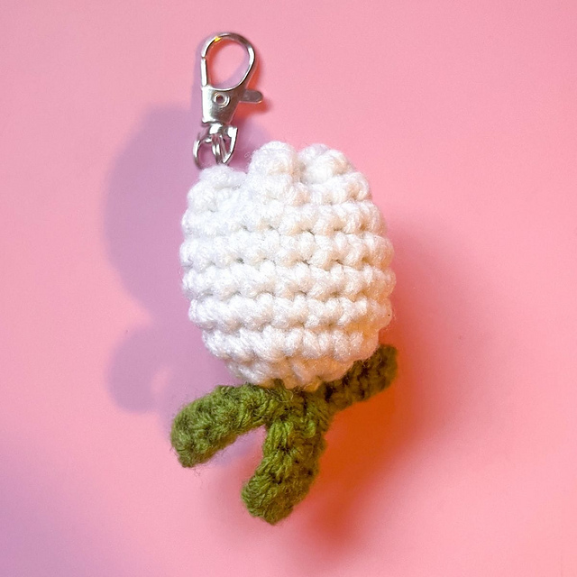 Ravelry: Tulip Keychain pattern by Kimberly Arenas/The Caffeinated Snail