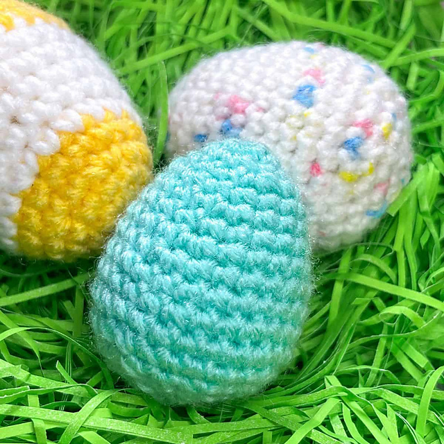 Ravelry: Easter Egg pattern by Kimberly Arenas/The Caffeinated Snail