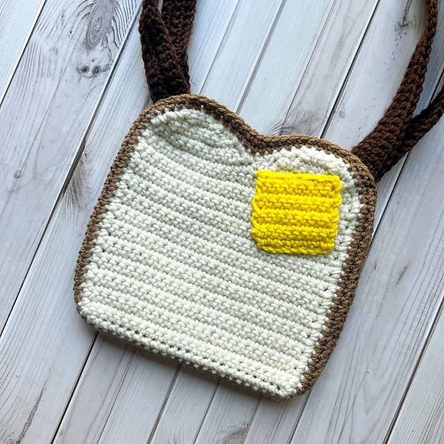 Ravelry: Toast Bag pattern by Kimberly Arenas/The Caffeinated Snail