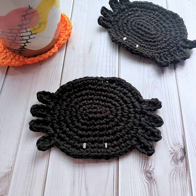 Ravelry: Spider Coaster pattern by Kimberly Arenas/The Caffeinated Snail
