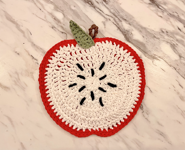 Ravelry: Apple Potholder pattern by Kim Howard
