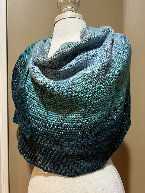 Ravelry: KissaKay's Luna Fade 2.0 in Blues