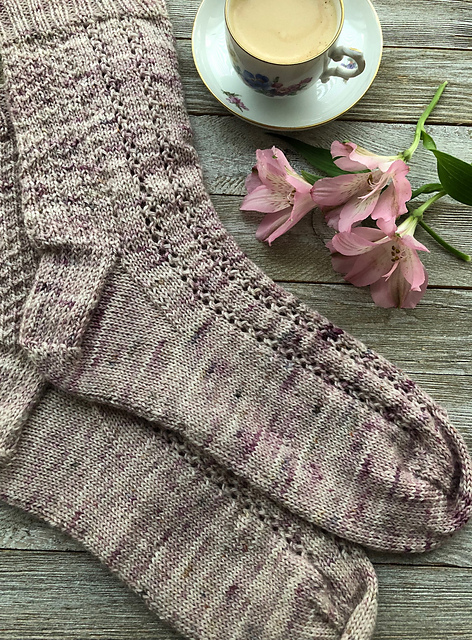 Ravelry: Emmina Socks pattern by The Kitchen Sink Shop