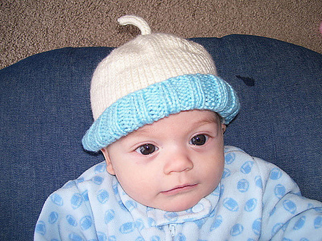 Ravelry: Easy Knit-from-the-Top-Down Hat pattern by Pam Allen