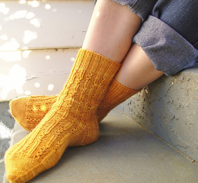Ravelry: Droplet Socks pattern by Wei S. Leong