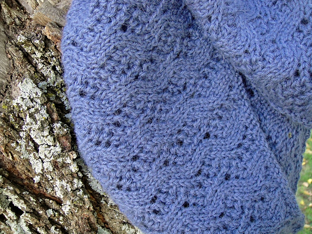 Ravelry: Winding trails cowl pattern by Wei S. Leong