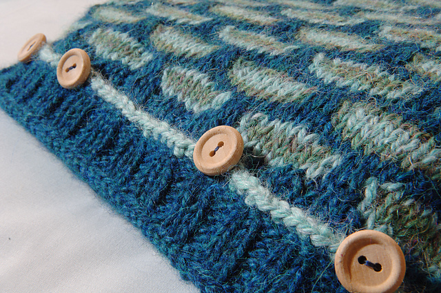 Ravelry: Pillow Talk pattern by Joeli