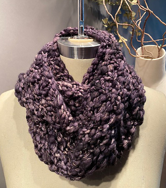 Ravelry: Channel Islands Cowl pattern by Susan Venable