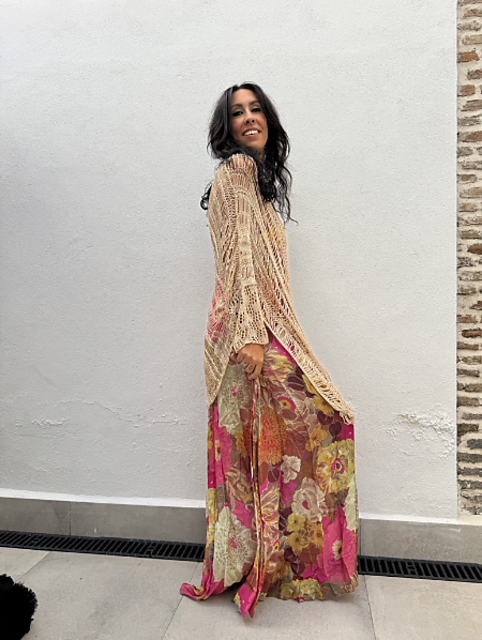 Ravelry: Poncho Persëfone pattern by Maria Abril