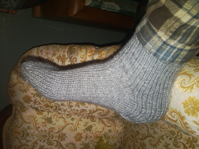 Ravelry: Magic Loop Sock Tutorial pattern by Kelley Petkun