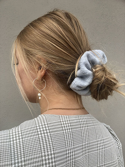 Ravelry: Ret basic scrunchie pattern by KnitVik