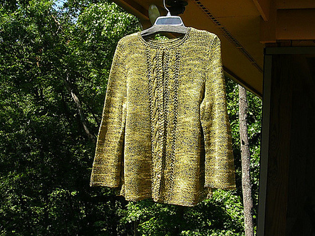 Ravelry: Planalto pattern by Louisa Harding