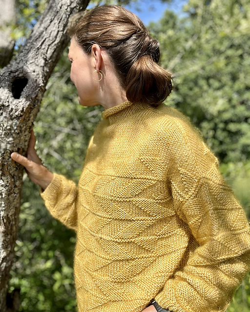 Ravelry: Trapez Sweater pattern by Charlotte Uhrback