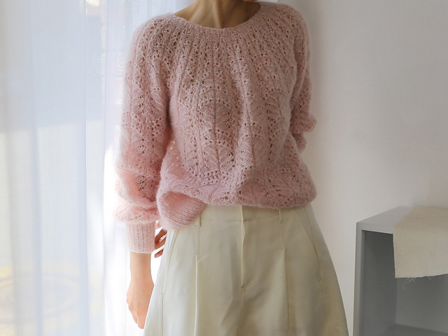 Ravelry: La Tulipe Sweater pattern by miir_knits