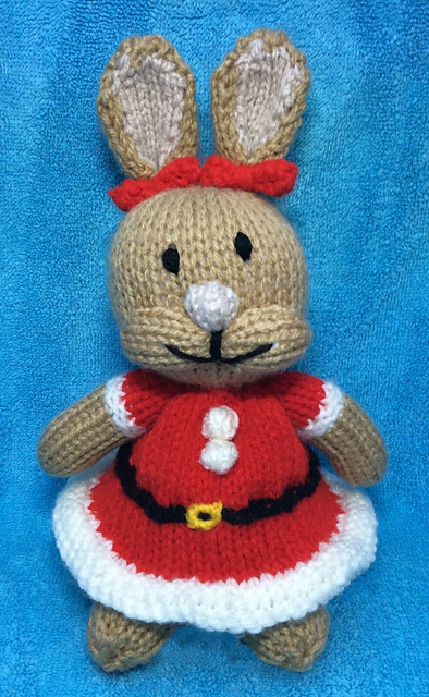 Ravelry: Christmas Cottontail from Peter Rabbit pattern by Rebecca Roberts