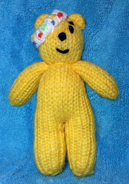 Ravelry: Pudsey Bear/Teddy Finger Puppet pattern by Rebecca Roberts