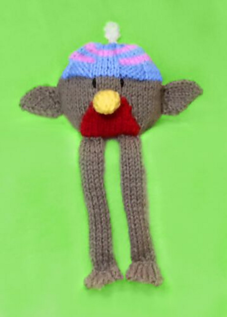 Ravelry: Robin Shelf Sitter pattern by Rebecca Roberts
