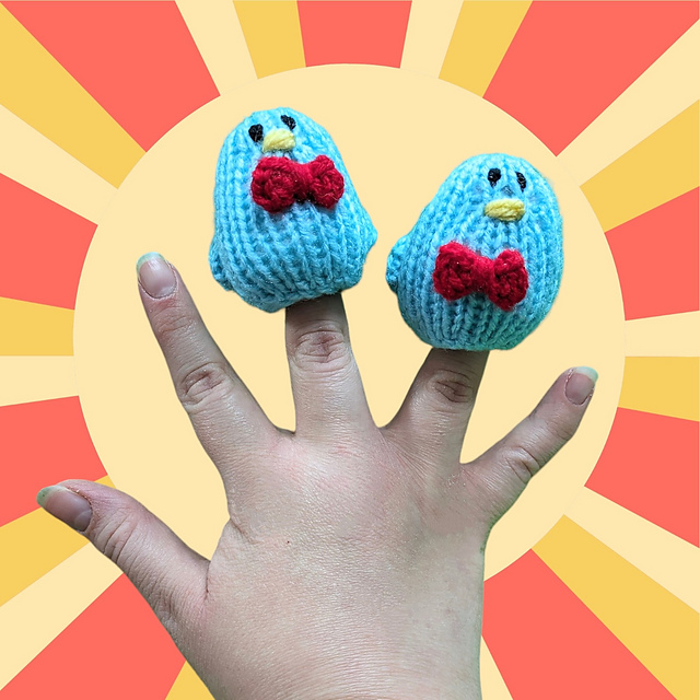 Ravelry: Two Little Dickie Birds Finger Puppets pattern by Rebecca Roberts