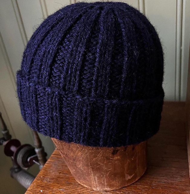 Ravelry: Knitritious' Watch Cap pattern by Beatrice Olsson