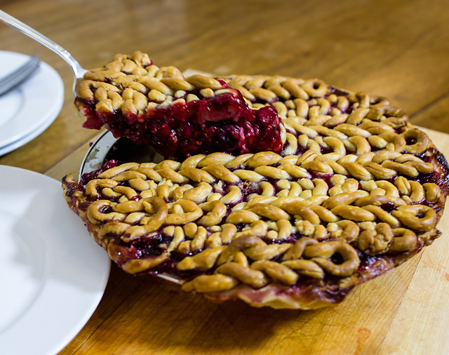 Ravelry: KnitsForLife's Knit Pie for Pi Day 2015