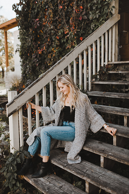 Ravelry: Juniper Cardi pattern by Janine Myska
