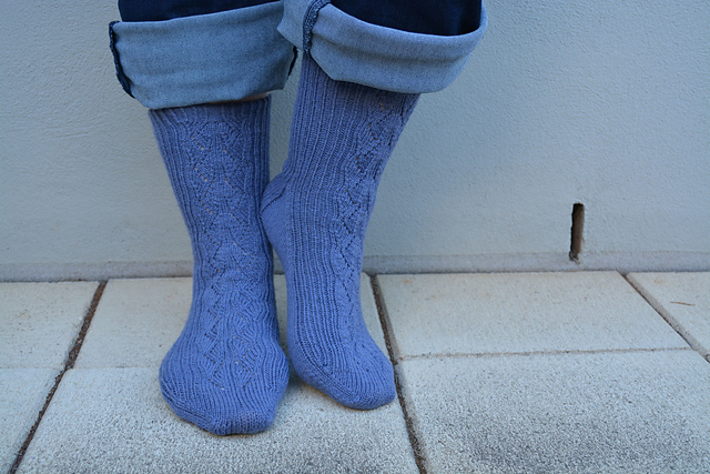 Ravelry: Azurean pattern by Alison Makin