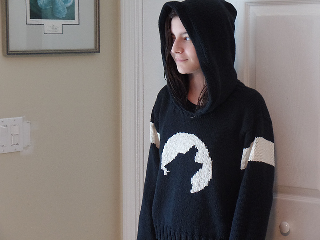 Ravelry: A Wolf's Moon pattern by Cape Cod Knits