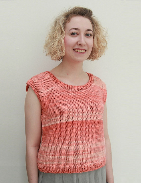 Ravelry: Simple Delphi Slipover pattern by Debbie Bliss
