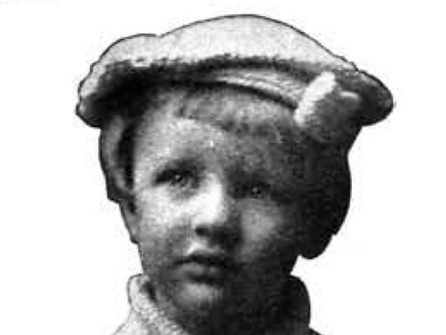 Ravelry: Child's Knit Tam No. 328 pattern by Corticelli