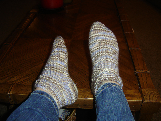 Ravelry: Chunky Ankle Socks pattern by Tara Mercer